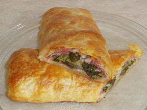 Il piatto di oggi è “mini rollè di pasta sfoglia