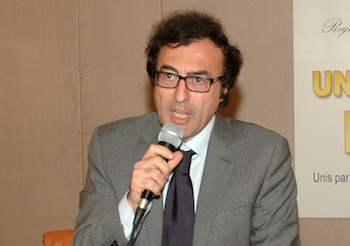 L'assessore Daniele Tranchida a Londra inaugura una mostra sulla Sicilia