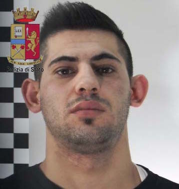 Nel giro di un'ora aveva scippato due anziane, arresto-lampo per un 23enne