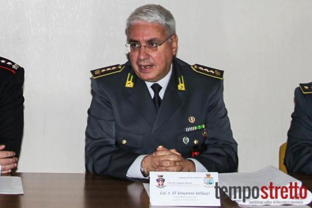 Cambio al vertice: il generale Vellucci lascia il comando al colonnello ...