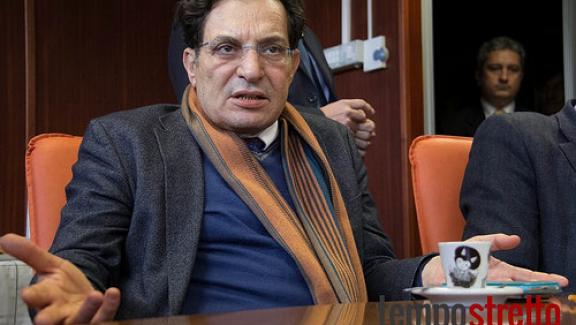 Il movimento La Sicilia ai siciliani protesta: Crocetta usa il nostro ...