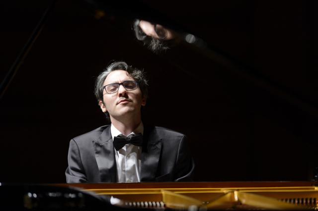 Alexander Gadjiev, riflessi di un talento cristallino