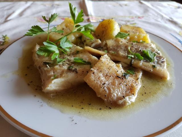 Pesce Stocco in bianco con patate