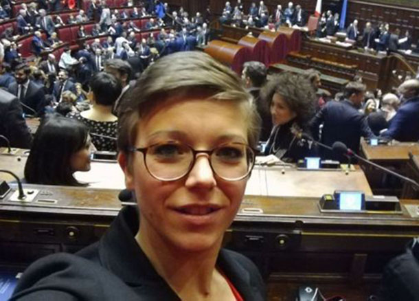 Angela Raffa "ribelle" M5S: Il Ponte è futuro, chi dice no è contro i ...