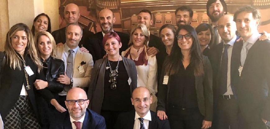 Frida Simona Giuffrida: La famiglia è un'isola che il diritto può solo ...