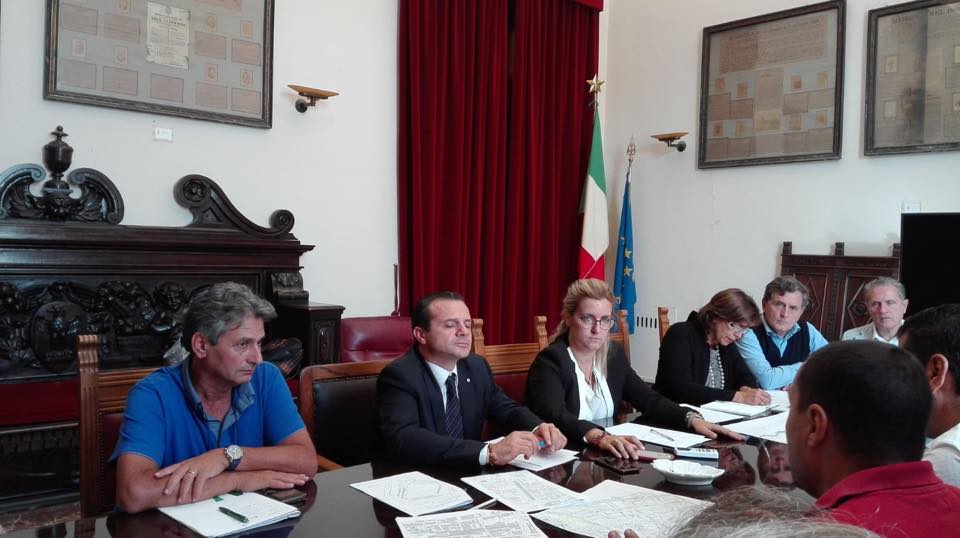 Via Orso Corbino e San Filippo. Il mercato Zir si "spacchetta"