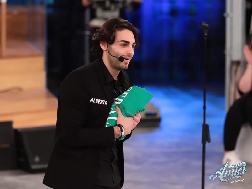 Il Teatro invita Alberto Urso a fare da testimonial per "Play the game"