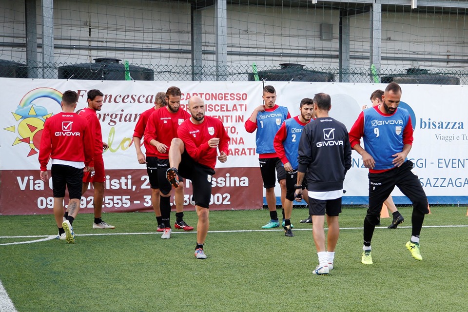 Acr Messina - Fc Messina, va in scena la stracittadina
