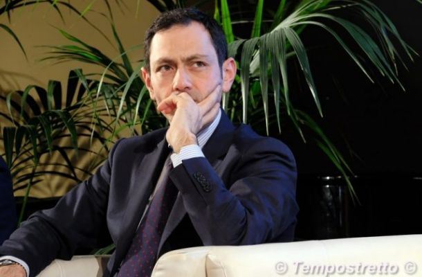 "Logiche mafiose": scontro tra l'assessore Razza e il sindaco De Luca