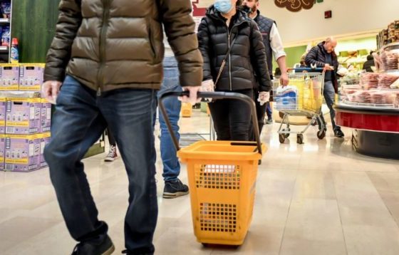 Messina, palpeggiò commessa: cliente condannato