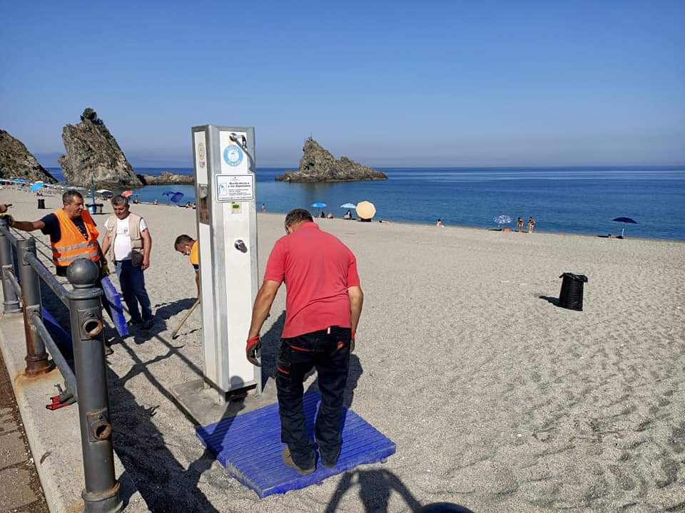 Palmi(RC). Installate docce gratuite e pedane per diversamente abili