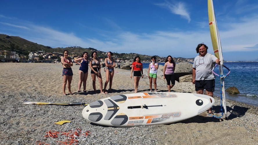 Messina, "Windsurf - Beach volley". Il progetto che aiuta gli studenti ...