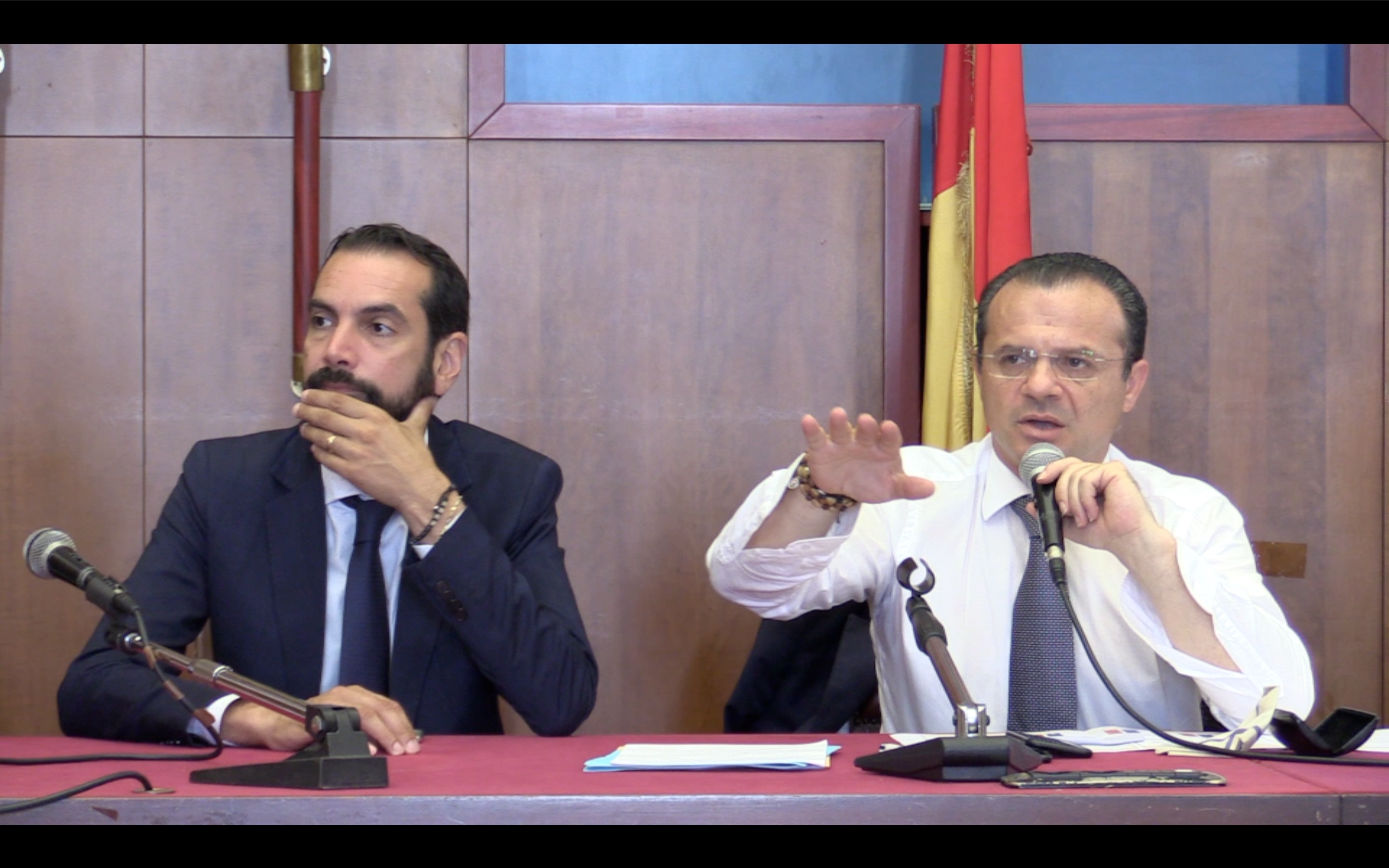 La strategia di De Luca: "A Messina Basile è stata la mia cavia in ...