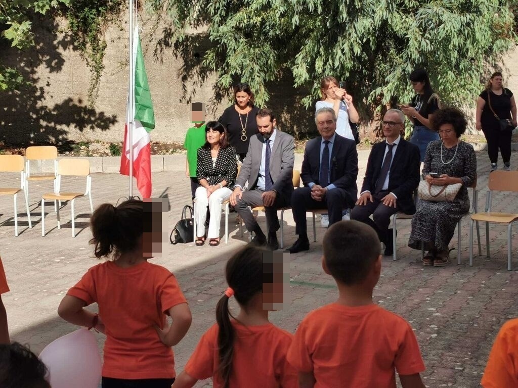 Messina. Anno scolastico inaugurato a Bisconte e Giostra, istituzioni ...