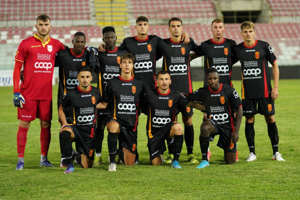 Acr Messina verso Avellino, la sfida non è impossibile - Tempostretto