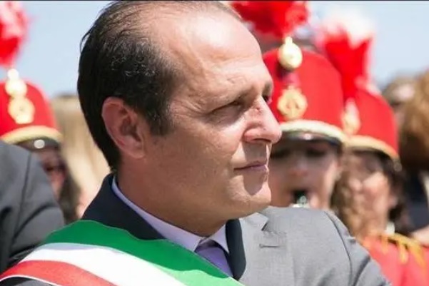 Inquinamento alla discarica di Lipari, il sindaco non c'entra