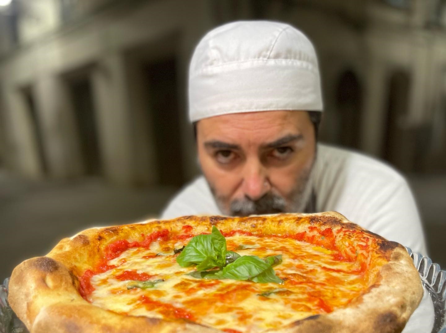 Da Messina il "Pizzaiolo imbruttito" conquista la Toscana