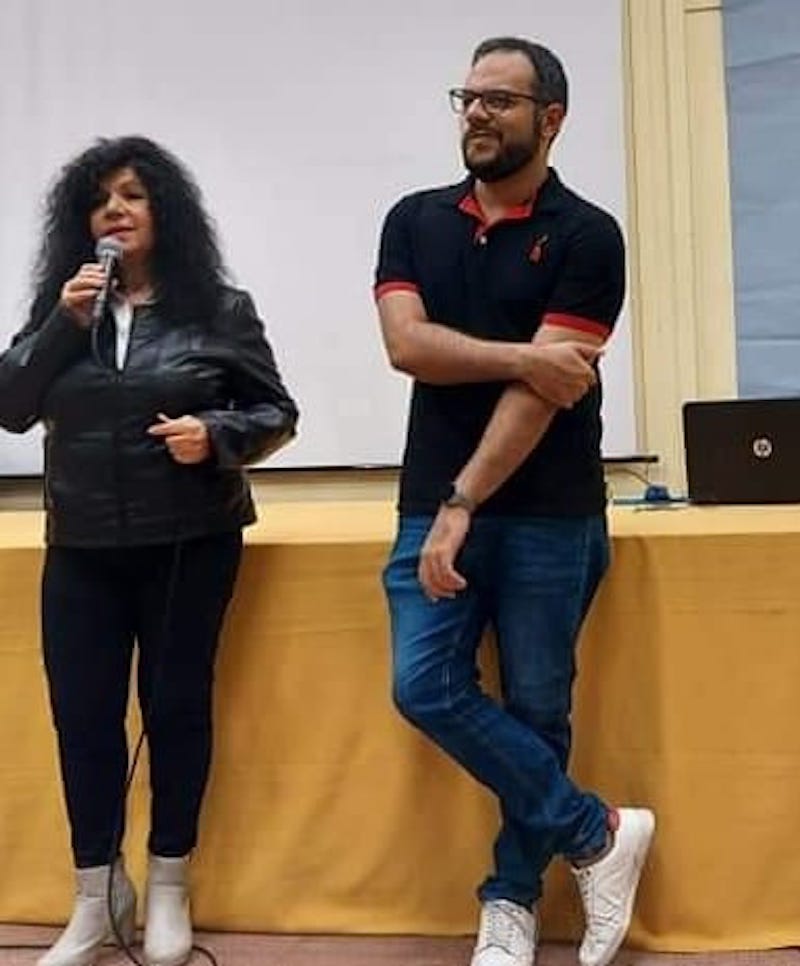 S. Teresa. Al Caffè Riva d'Arte riflessioni e ricordi sugli eroi di guerra