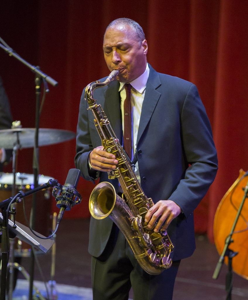 Torna "Reggio in Jazz". Dal 25 al 27, la magia della "Sax machine"