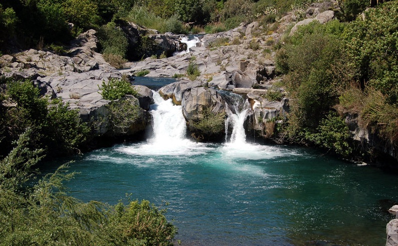 Francavilla. Biglietto d'ingresso alle Gurne dell'Alcantara, in sospeso ...