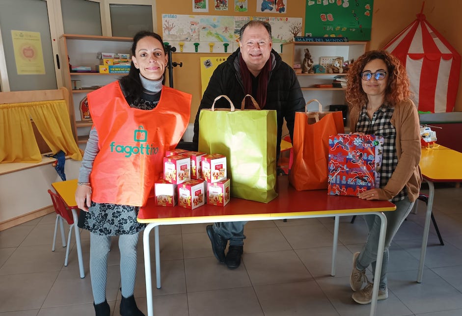 "Il Fagottino Solidale": doni, sostegno e sorrisi a chi ne ha bisogno