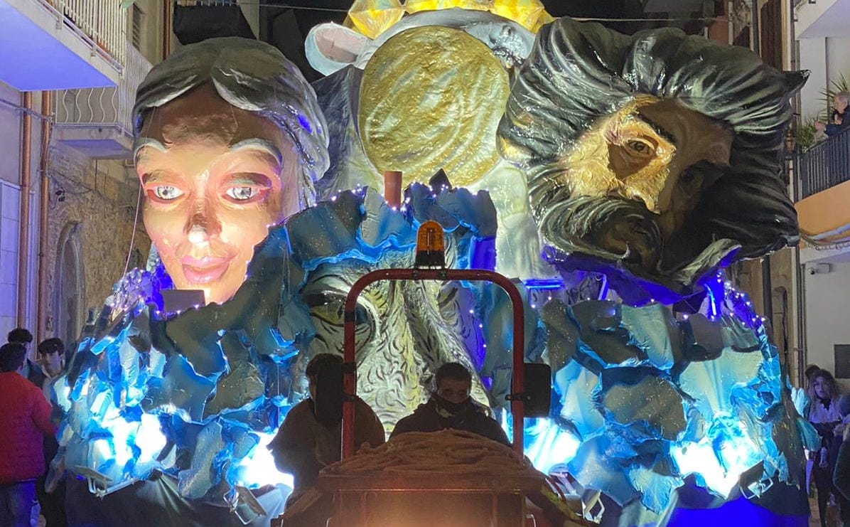 "Carnival show 2023", oggi la sfilata dei carri di Nizza, Roccalumera e ...