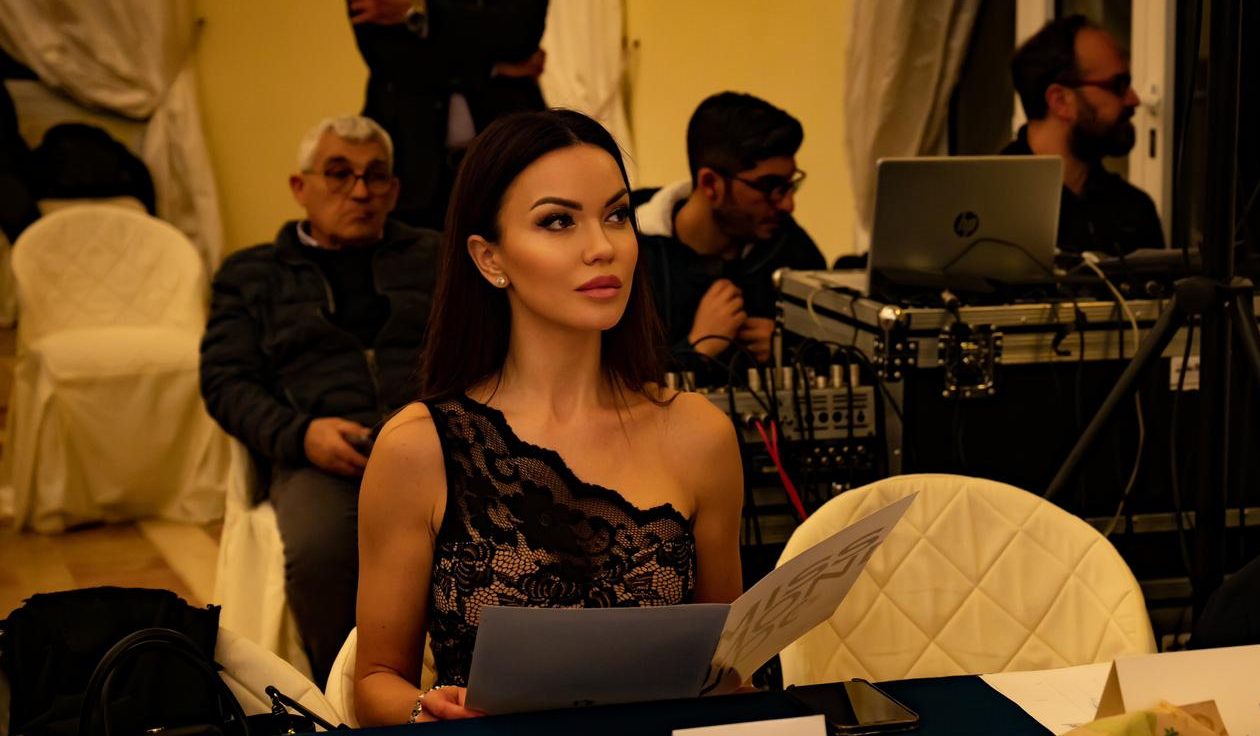 Anna Melnik, dalla Lituania a Messina: "La mia arte degli aghi a servizio della gente"