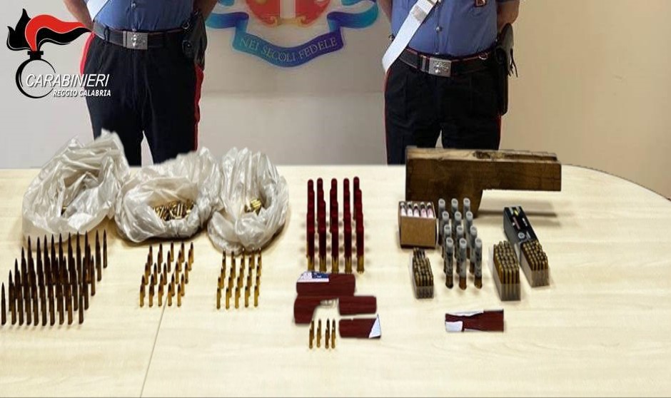 Melicucco. I carabinieri ritrovano armi e cartucce, una persona arrestata e due denunciate