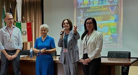 Milazzo, al Majorana gli studenti incontrano la scrittrice Simonetta Hornby