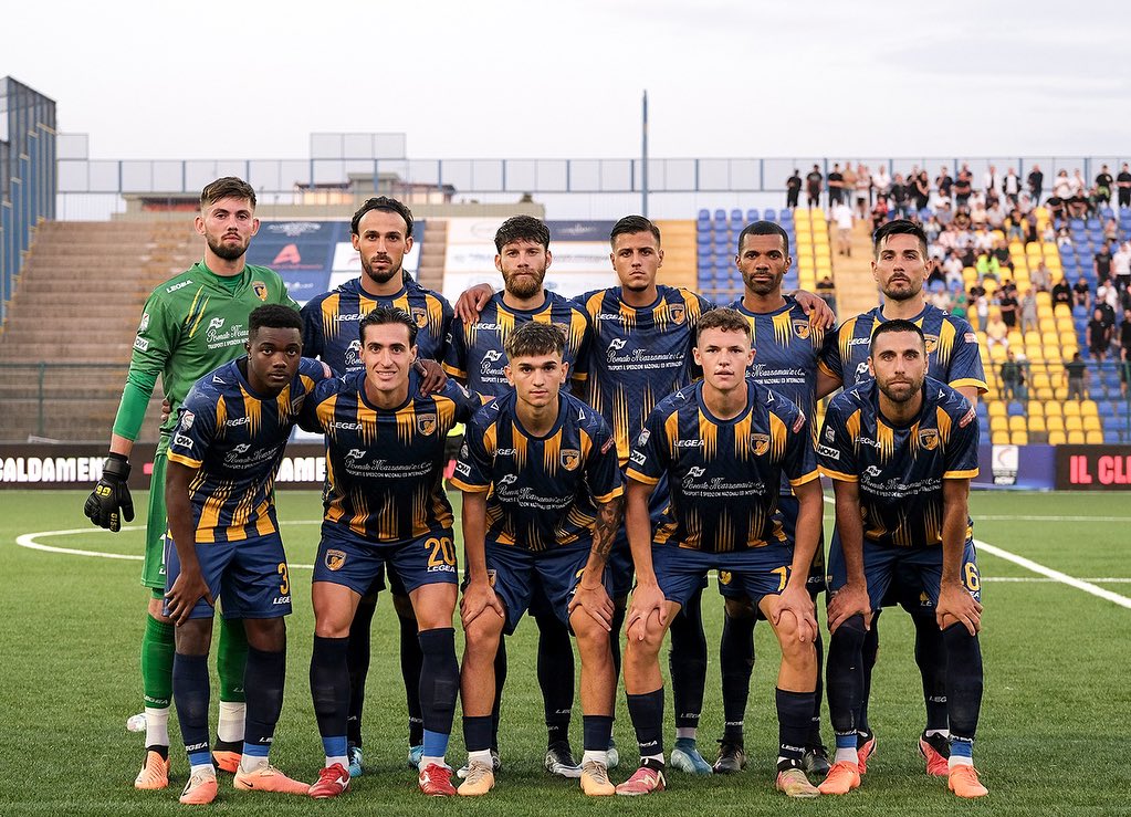 Sfida cruciale per il Messina, il Giugliano è più forte della ...