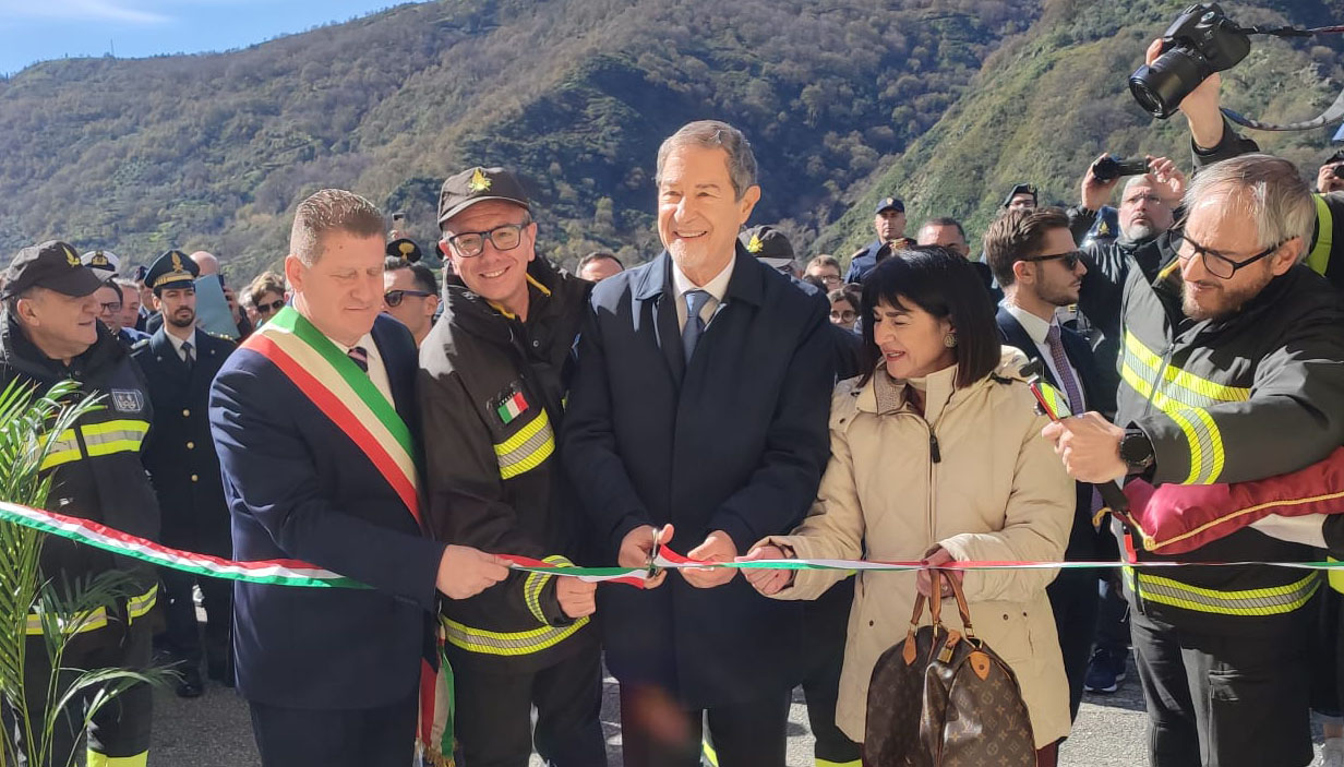 La storia. Cuore e impegno, ad Antillo il distaccamento dei Vdf ...