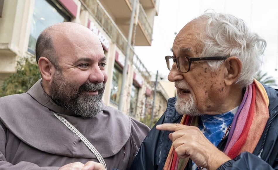 Fra Giuseppe, ogni giorno tra i poveri alla stazione