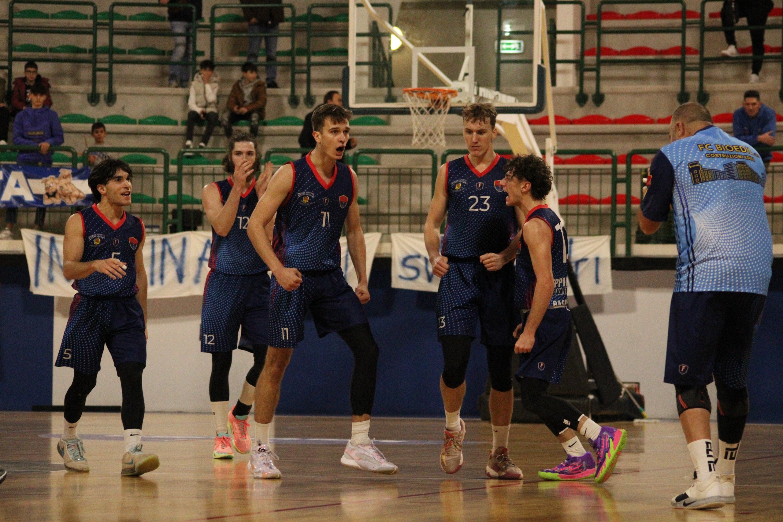 La Cocuzza Basket Milazzo supera il Domenico Savio nel derby