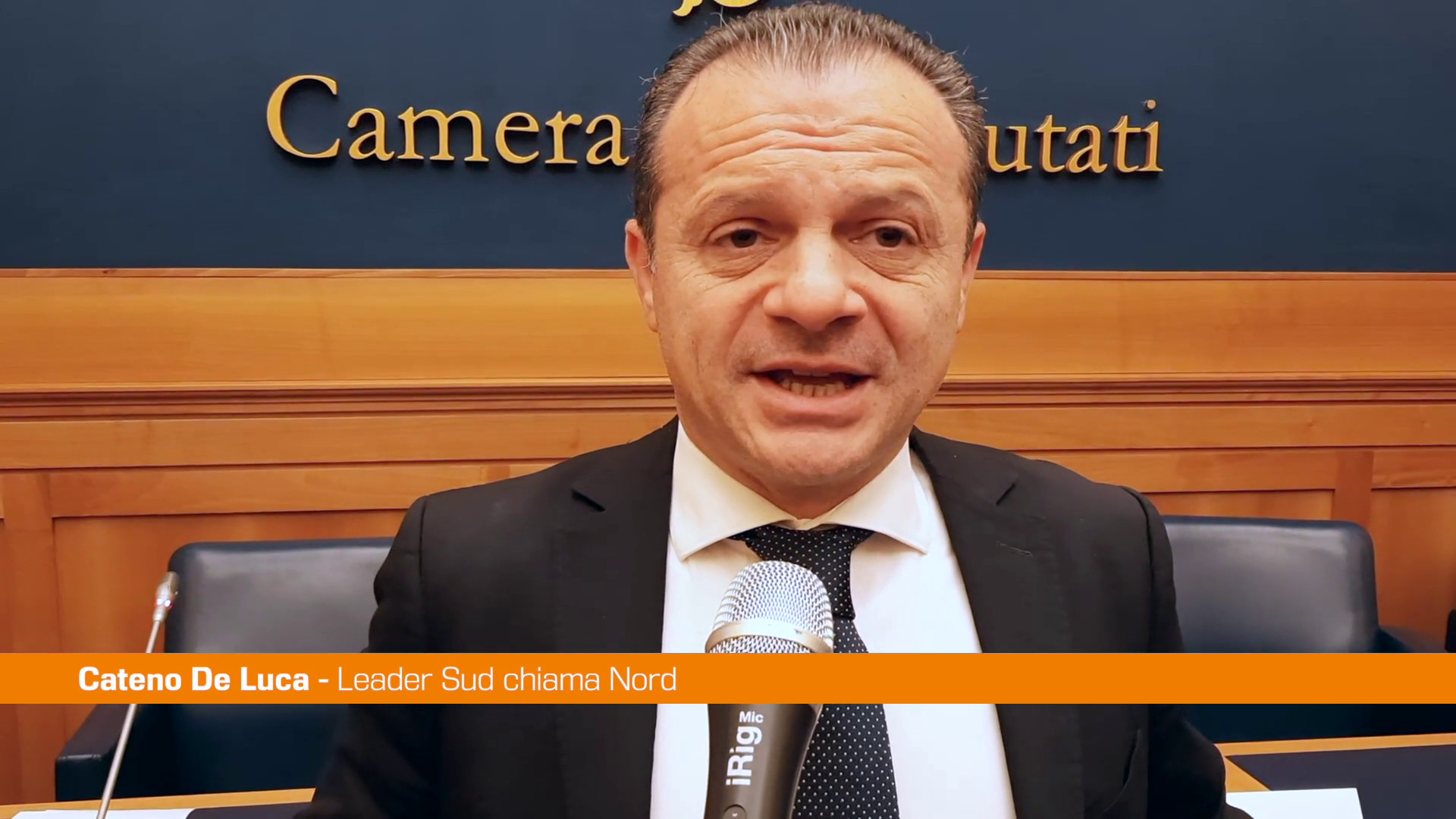 De Luca "Alle europee avanti con l'Italexit"