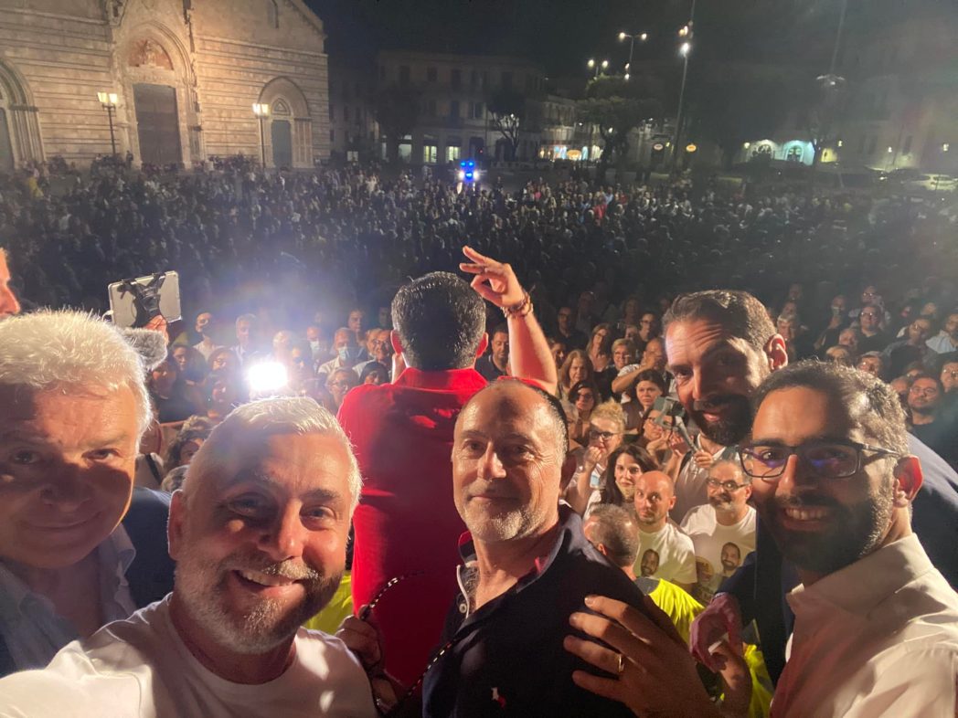 Basile-Germanà sul ponte: "Comanda De Luca". "Messina prima di tutto"