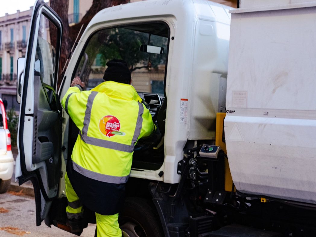 Messina Servizi cerca 25 operatori ecologici per un mese