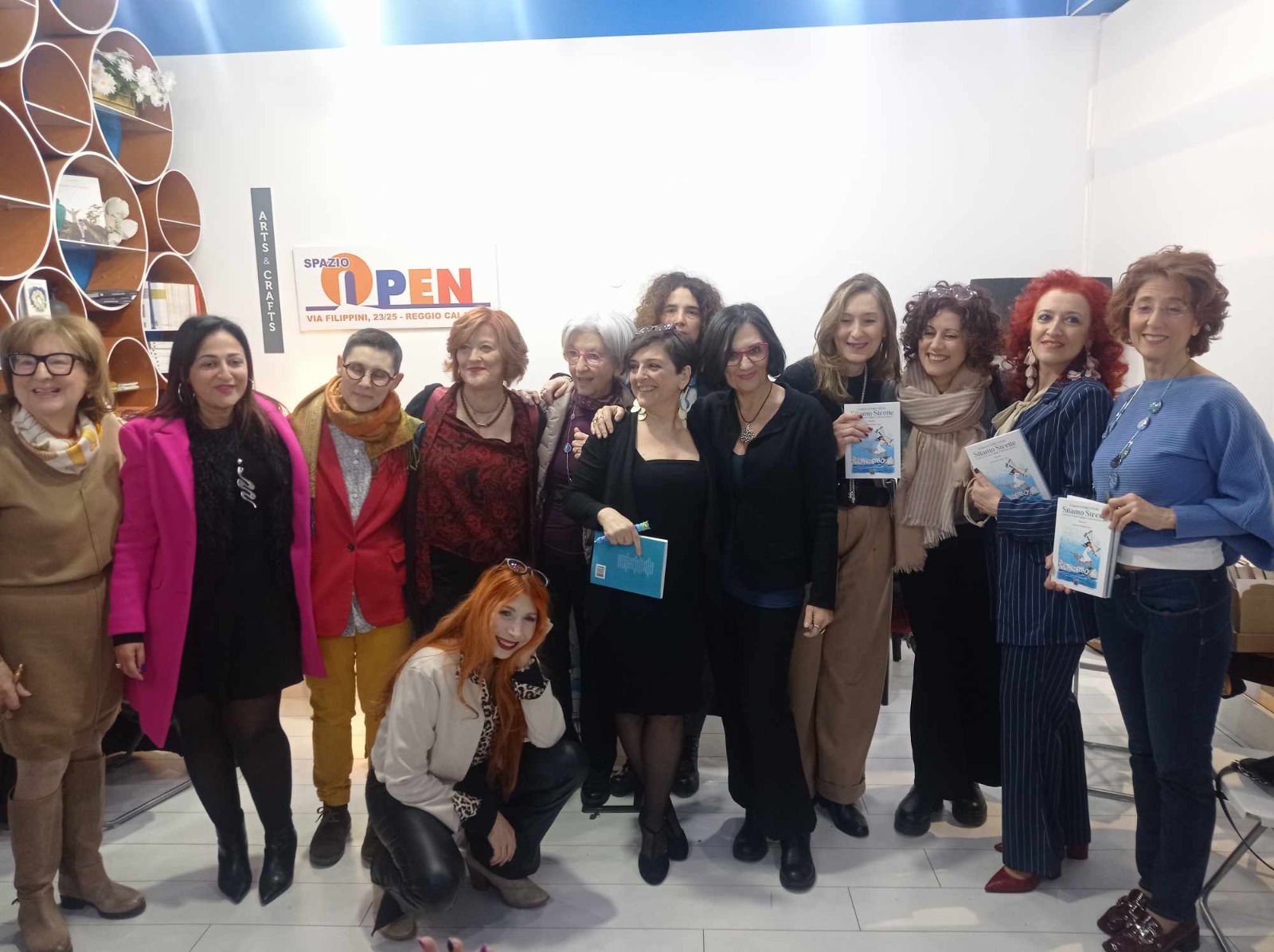 "Stiamo strette", 17 scrittrici messinesi e reggine alla Mondadori