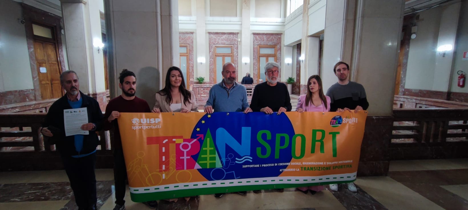 Bus e Trek a Messina, "si cammina e si usa il mezzo pubblico" VIDEO