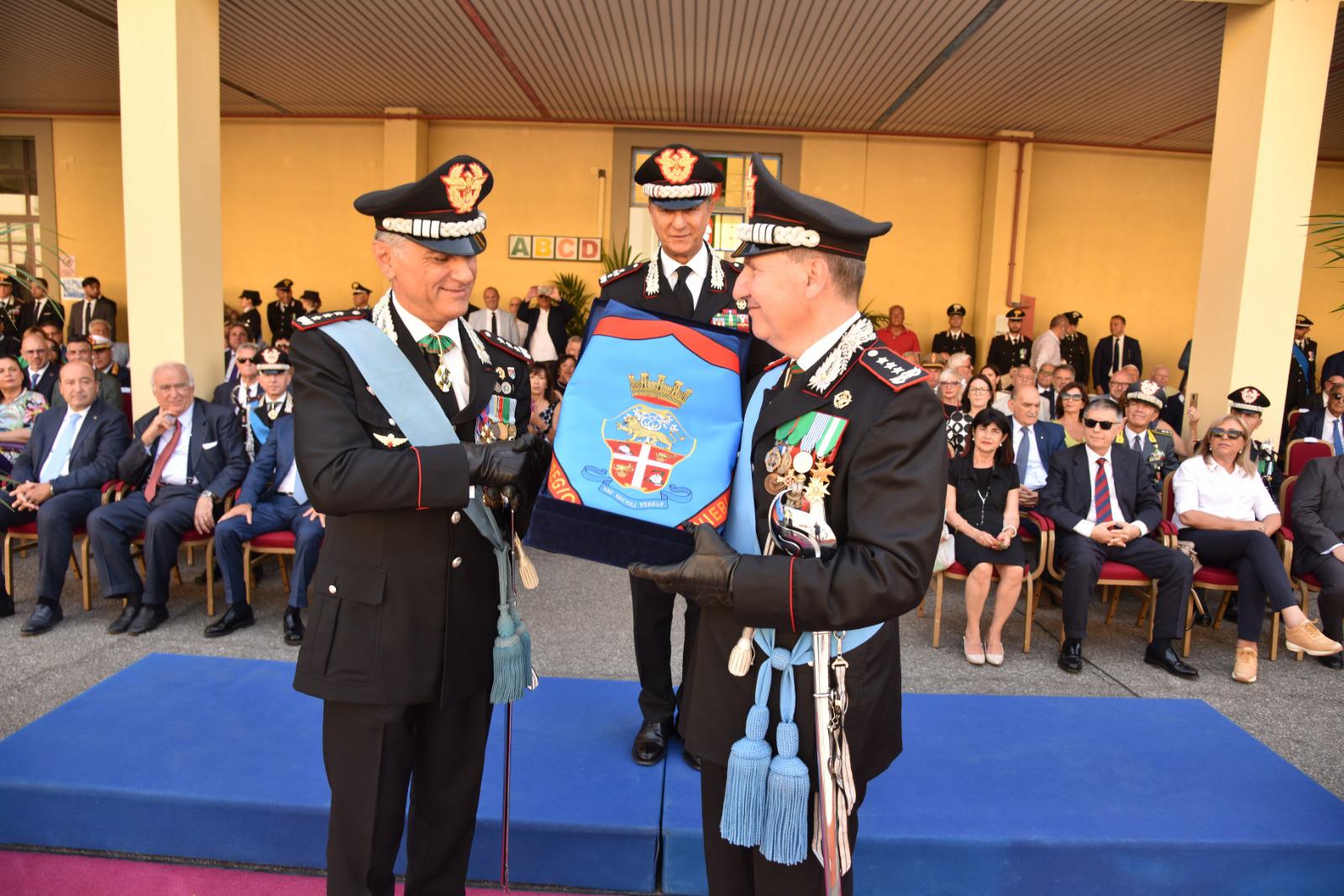 Carabinieri, il generale Claudio Domizi alla guida del comando ...