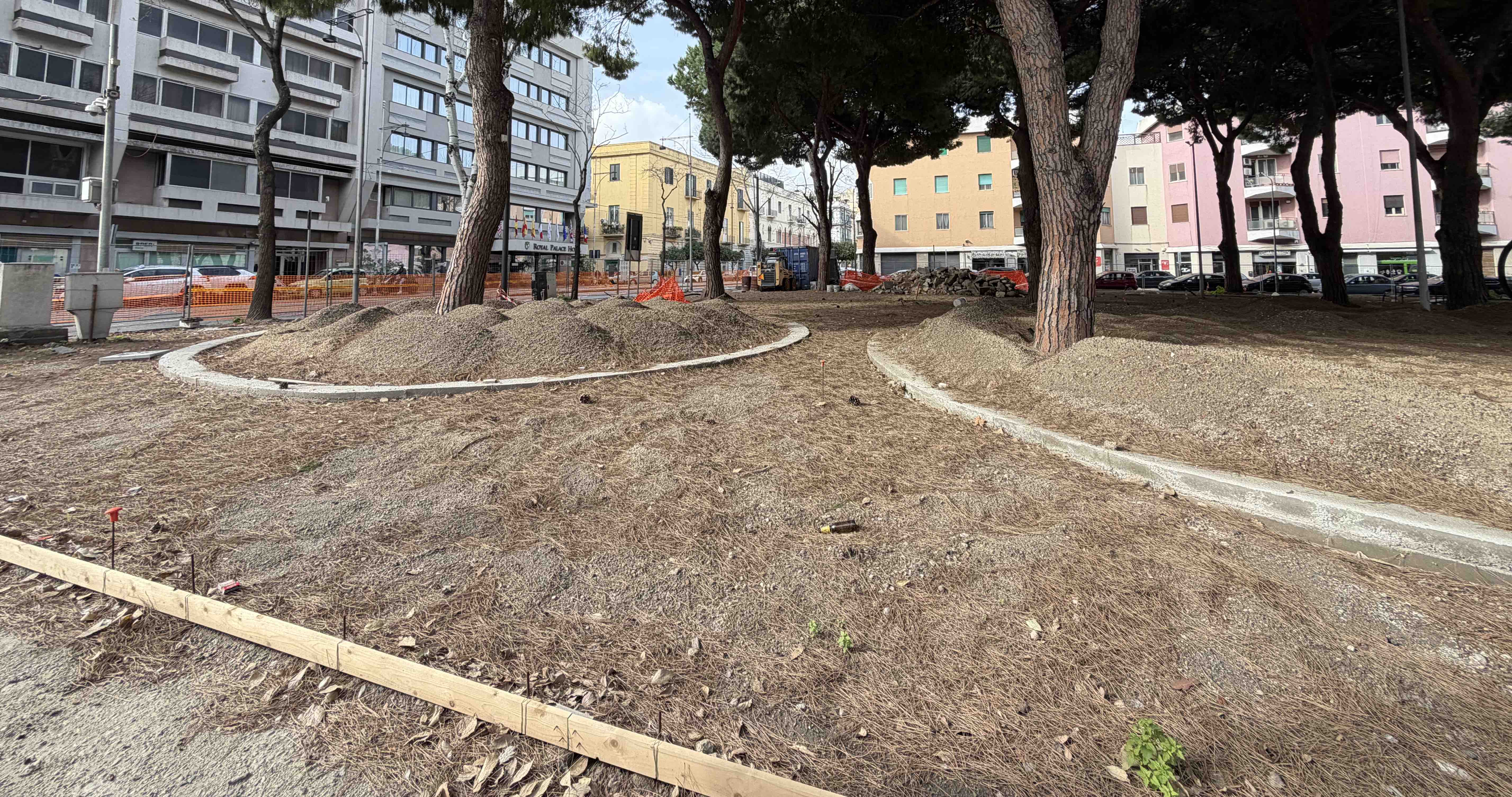 Villa Quasimodo sta diventando una piazza: ecco come procedono i lavori ...