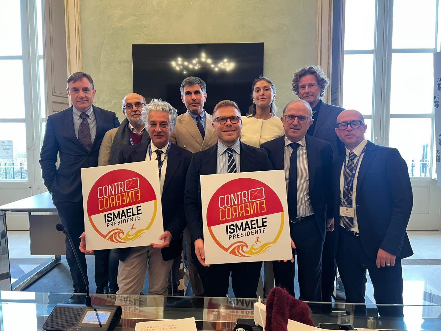La Vardera presenta squadra e simbolo: "Chiamatemi Ismaele"